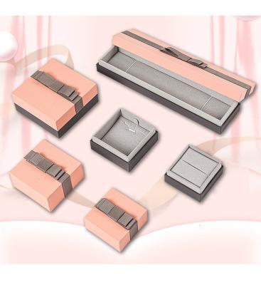 China CMYK / Pantone Customized Beauty Present Box AI PDF PSD CDR Artwork Format for sale