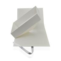 China Fixed Ribbon Tie Magnetic Closure Rigid Boxes Multipurpose Use For Birthdays for sale
