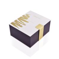 China 25*20.5*7.5cm Magnetic Skin Care Packaging Box For Skin Care Products for sale