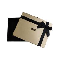 China ODM Service Decorative Cosmetic Gift Boxes , Bespoke Gift Boxes With Fixed Ribbon for sale