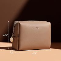 China OEM Lightweight Makeup Zipper Pouch , Travel Toiletry Cosmetic Bag Daily Use for sale