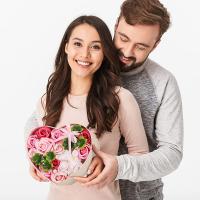 China Heart Shape CMYK Flower Gift Box , Bouquet Storage Box For Valentine'S Day for sale