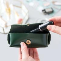 China ODM Welcome Travel Lipstick Holder Pantone Color With Snap Button for sale