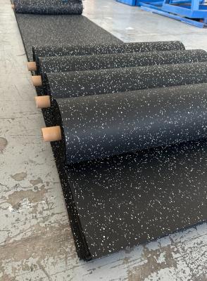 China Super Endurance Pure Color Recycled Rubber Rolls Flooring for Sports Playground Indoor and Outdoor 3-20MM Thickness for sale