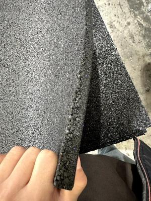 China 500*500mm/1000*1000mm 15mm 20mm Thickness Rubber Floor Tiles with EPDM Flecks for sale