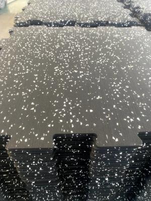 China 50X50cm 15~20mm Non Toxic Non Slip 100% Recycled Rubber Floor Puzzle Interlocking Jigsaw Tiles for sale