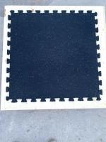 China Pure Color or Black Ground Interlocking Rubber Floor Mat for Gym and Fitness Area Environmentally Friendly for sale