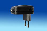 China 5V 1A 2A USB Charger Power Adapter with Over Current Protection 3750V Withstanding Voltage for sale