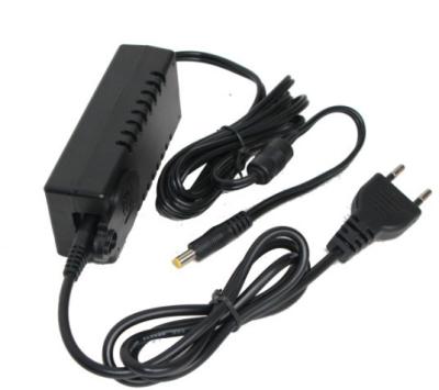 China Universal 12V 2A Power Adapter Switching 100-240V AC to DC 24W UL FCC CE for sale