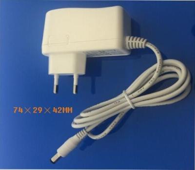 China 8.4V 1000mA AC DC Power Adapter Charger with 86-264Vac Input and 5.5x2.1mm DC Connector for sale