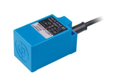 China LMF7 Detection Inductive Proximity Sensor Infrared Dustproof Wide Voltage Range CE for sale