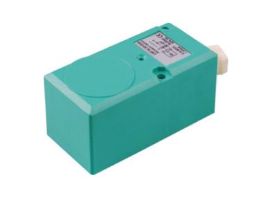 China 12V Angular Column Type LMF17 Induction Proximity Sensor IP67 Vibtation Proof for sale