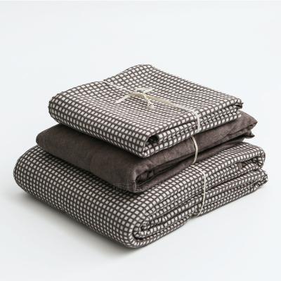 China Wrinkle Resistant 290Gsm 100%bamboo Fiber Honeycomb Waffle Eco-friendly Fabric For BEDSPREAD for sale