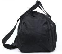 China Customized Portable Black  Duffel Bags Luggage Fashionable 600D Polyester Material for sale