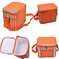 China Waterproof  Picnic Insulated Cooler Bags  In Polyester for food  / Drink for sale