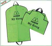 China Peva Fold Down Hanging Suit Garment Bag For Suits , Storage Hanging Clothes Bag for sale