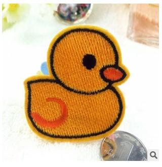 China Cloth Personalized Embroidered Patches With Cute Animal Designs Fashion Lovers for sale