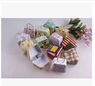 China Promotional Gift Tin Boxes With Hinged Lids Handbag Shape Portable And Wear Resistant for sale