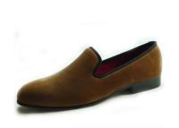 China Business Mens Velvet Smoking Slippers Embroidered Mens Red Suede Loafers for sale