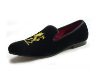 China Lion Embroidered Mens Velvet Loafers Handmade Mens Black Velvet Slippers For Wedding for sale