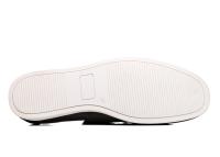 China Flat Classic Mens Slip On Leather Sneakers Twill Lining Black Casual Loafers for sale