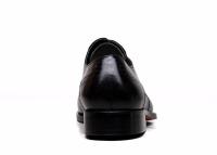 China Goodyear Mens Black Leather Brogues , Carved Handmade Men Business Casual Shoes for sale