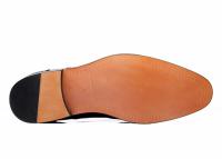 China Goodyear Mens Black Leather Brogues , Carved Handmade Men Business Casual Shoes for sale
