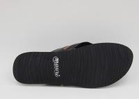China Breathable Mens Leather Slippers Comfortable Black Flip Flop Slippers For Home for sale