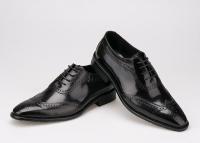China Men Brogue Leather Formal Shoes , Pointed Toe Men Dress Shoes for Wedding for sale