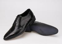 China Black Men Business Casual Shoes , Carved Oxfords Leather Lace Up Brogue Shoes for sale