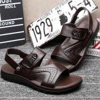 China Flat Handmade Leather Sandals Mens  Leisure Black Beach Sandals With Leather Upper for sale