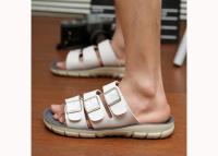 China ODM Mens Casual Leather Slippers Genuine Leather Cowhide Sandals Mens Designer Flip Flops for sale