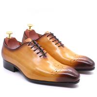 China Retro Vintage Mens Leather Dress Shoes , Men Leather Lace Up Brogue Shoes for sale