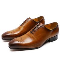 China Retro Vintage Mens Leather Dress Shoes , Men Leather Lace Up Brogue Shoes for sale