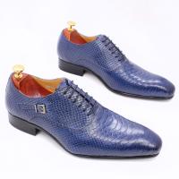 China Mens Patent Leather Shoes Low Heel Mens Pointed Toe Dress Shoes With Faux Snake Pattern for sale