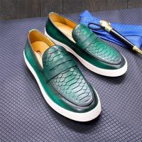 China Customized Mens Slip On Sneakers Shoes Round Toe Leather Lining Shoes for sale