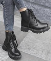 China Rubber Sole Women's Leather Boots Black Military Style Boots for Standards for sale