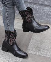 China Female Ladies' Leather Western Cowboy Boots With Excellent Performance for sale