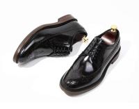 China Brand Italian Mens Leather Shoes Flats Footwear Black Slip On Dress Shoes for sale