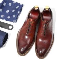 China Handmade Patent Wedding Mens Leather Dress Shoes Oxfords Style With Black Striped for sale