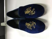 China Durable Mens Velvet Loafers Round Toe Mens Blue Suede Slip On Shoes for sale