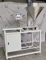 China Melamine Tableware Automatic Weighing Machine 5g-3000g ±2g Accuracy PLC Control for sale