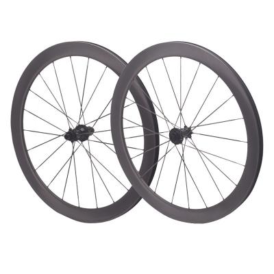 China Black Carbon Road Bike Wheelset 26mm Width 1590g with Carbon Fiber Straight Pull Spokes for sale