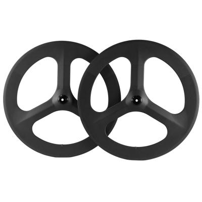 China 700C V Brake Carbon Bicycle Wheelset with 70mm Depth and 23mm Width - 3-Spoke Design for Road Bikes for sale