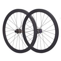 China 700C Carbon Fiber Disc Brake Wheel Set 46mm Rim Depth 24H Sealed Bearing Hub for Road Bikes for sale