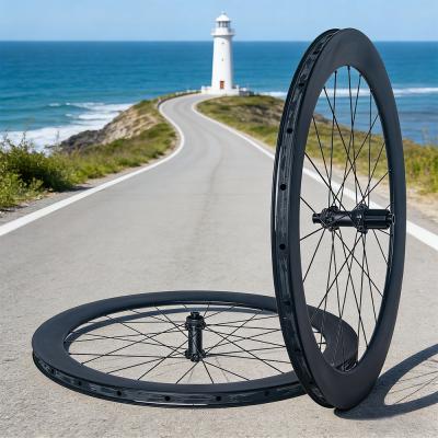 China 700C 60mm Carbon Fiber Disc Brake Wheelset 36T Ratchet Hub Center Lock for sale