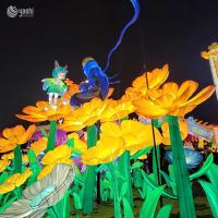 China Custom Artificial Flower Lanterns 150-160CM with LED Lighting for Outdoor & Commercial Decor for sale