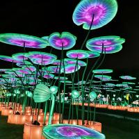 China Color Changing Iron Wire Lotus Leaf Light 340-350CM with Dual Temperature LED for Shopping Mall Decorations for sale
