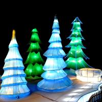 China Handmade Christmas Decorative Lanterns, Lighted Christmas Tree Sculptures, for Indoor and Outdoor Decoration for sale