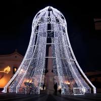China Large 400cm Santa Claus LED Lantern for Outdoor Christmas Decorations - 110V/220V Customizable Lighting for sale